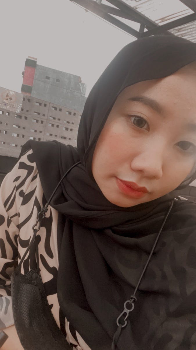 Adinda Wardhani – Medium