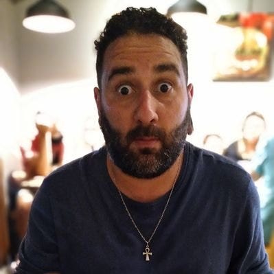 Max Ferro – Medium