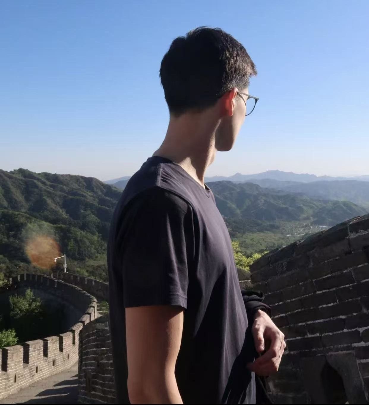 Andrew Sokolovsky – Medium