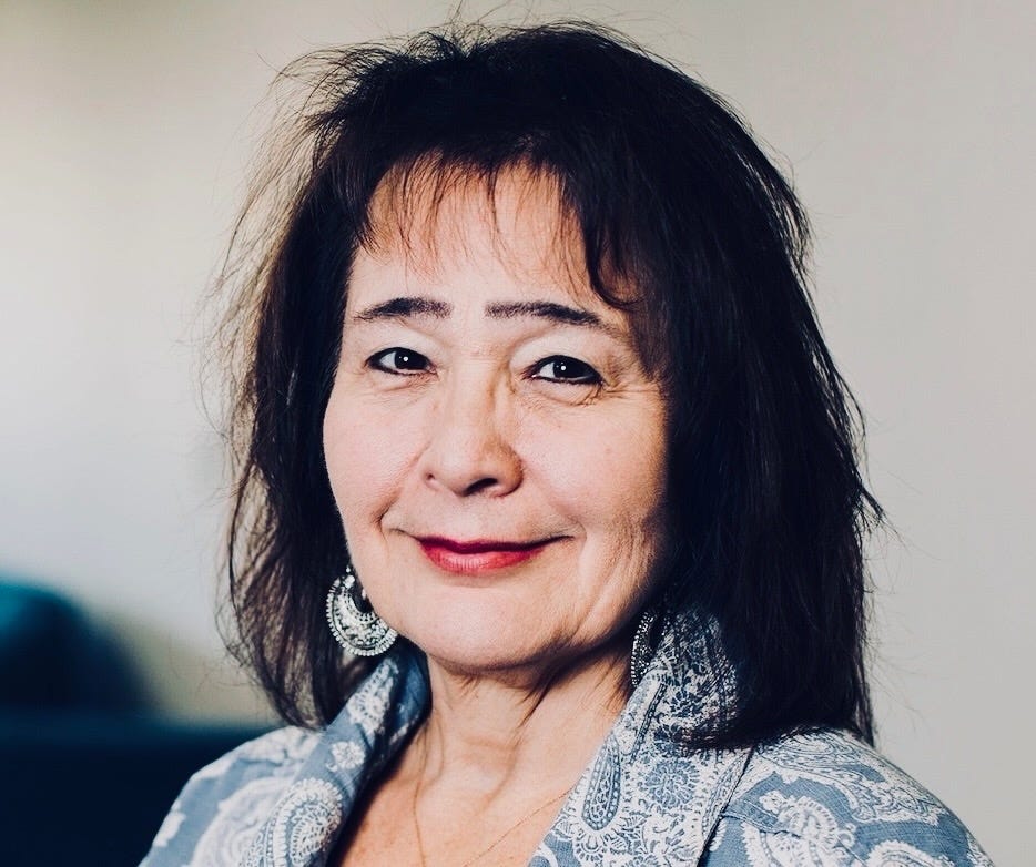 Anna Arlotta-Guerrero – Medium