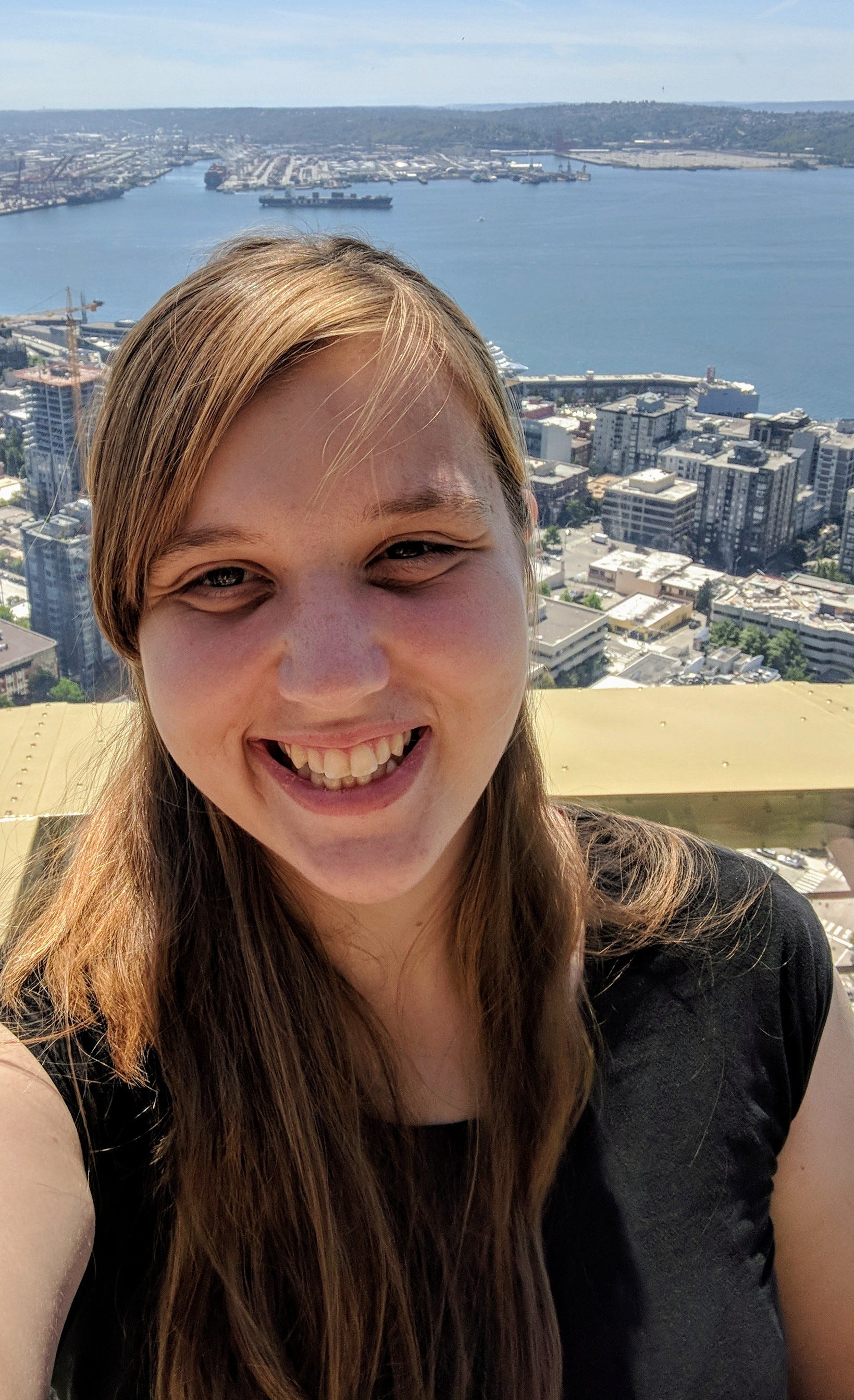 About – April Thomas – Medium
