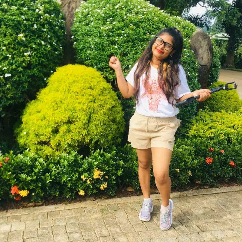 Sankalpana Senanayaka – Medium