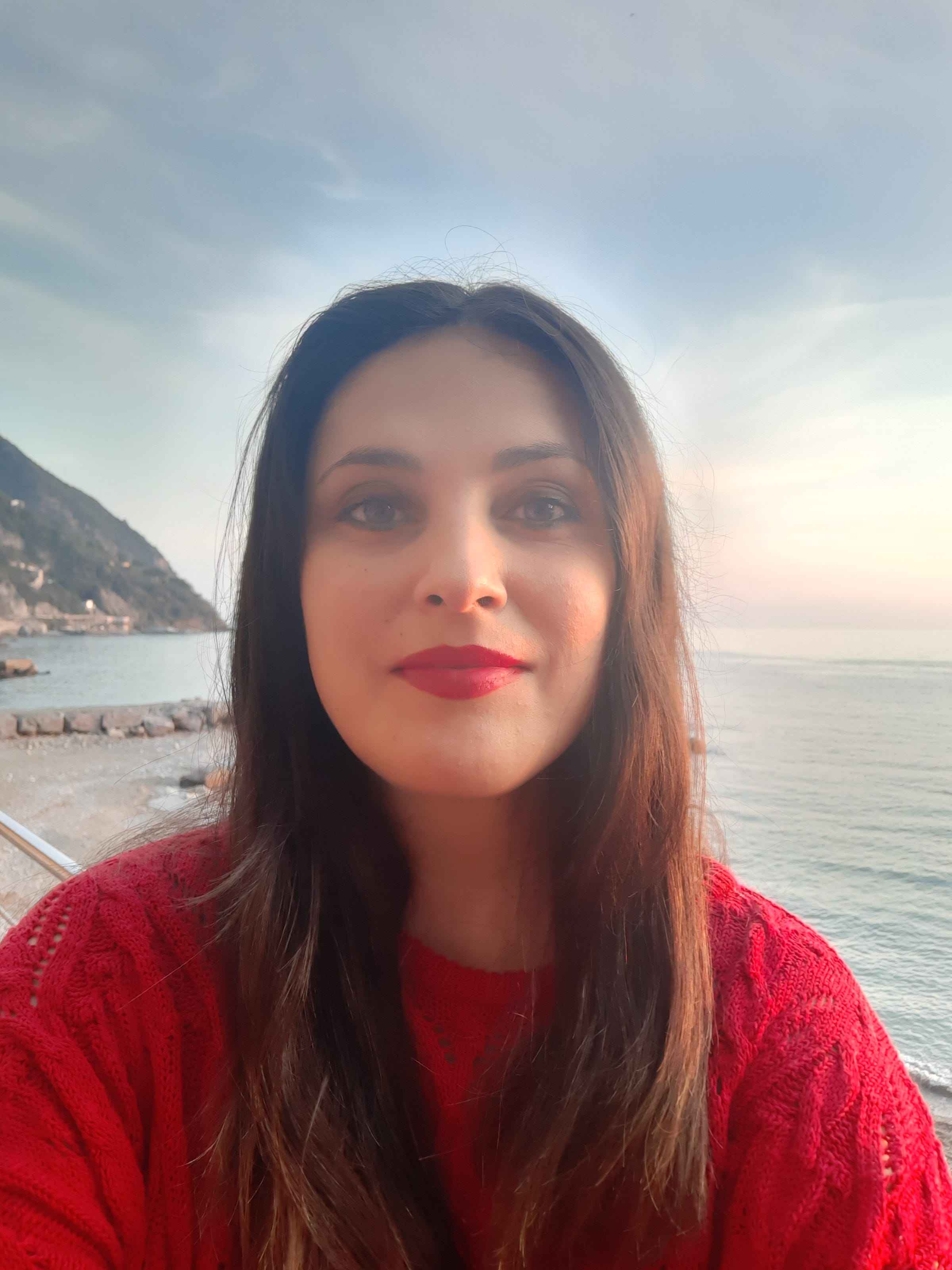 Roxana Anton – Medium