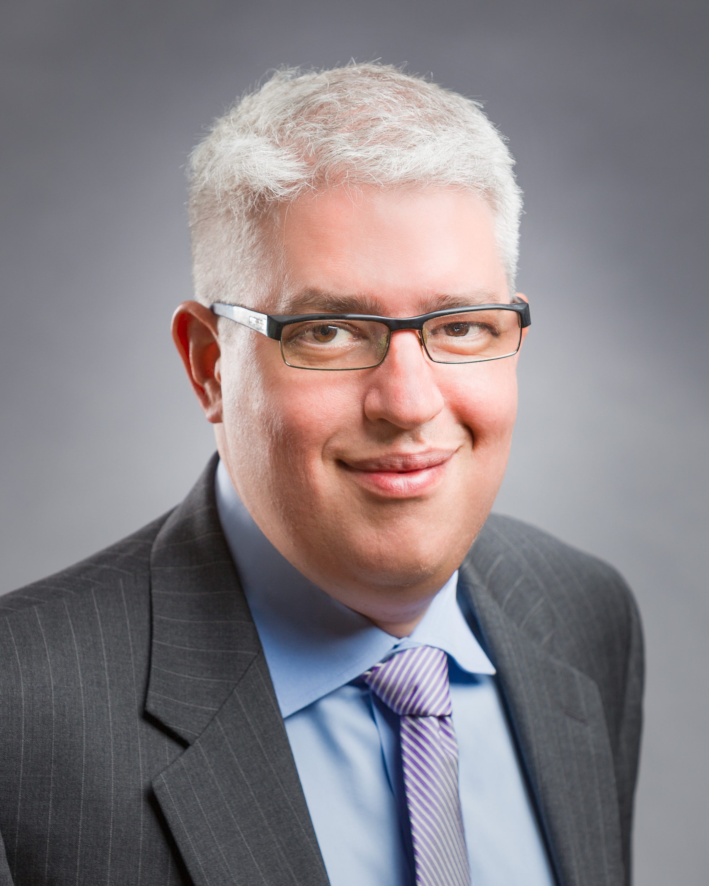 Alon Bochman – Medium