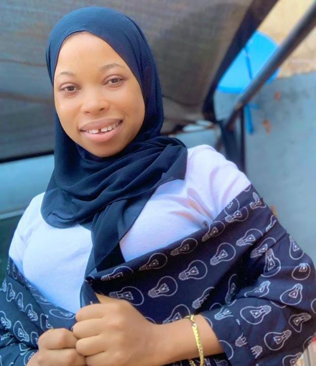 Braimah Fadilat – Medium