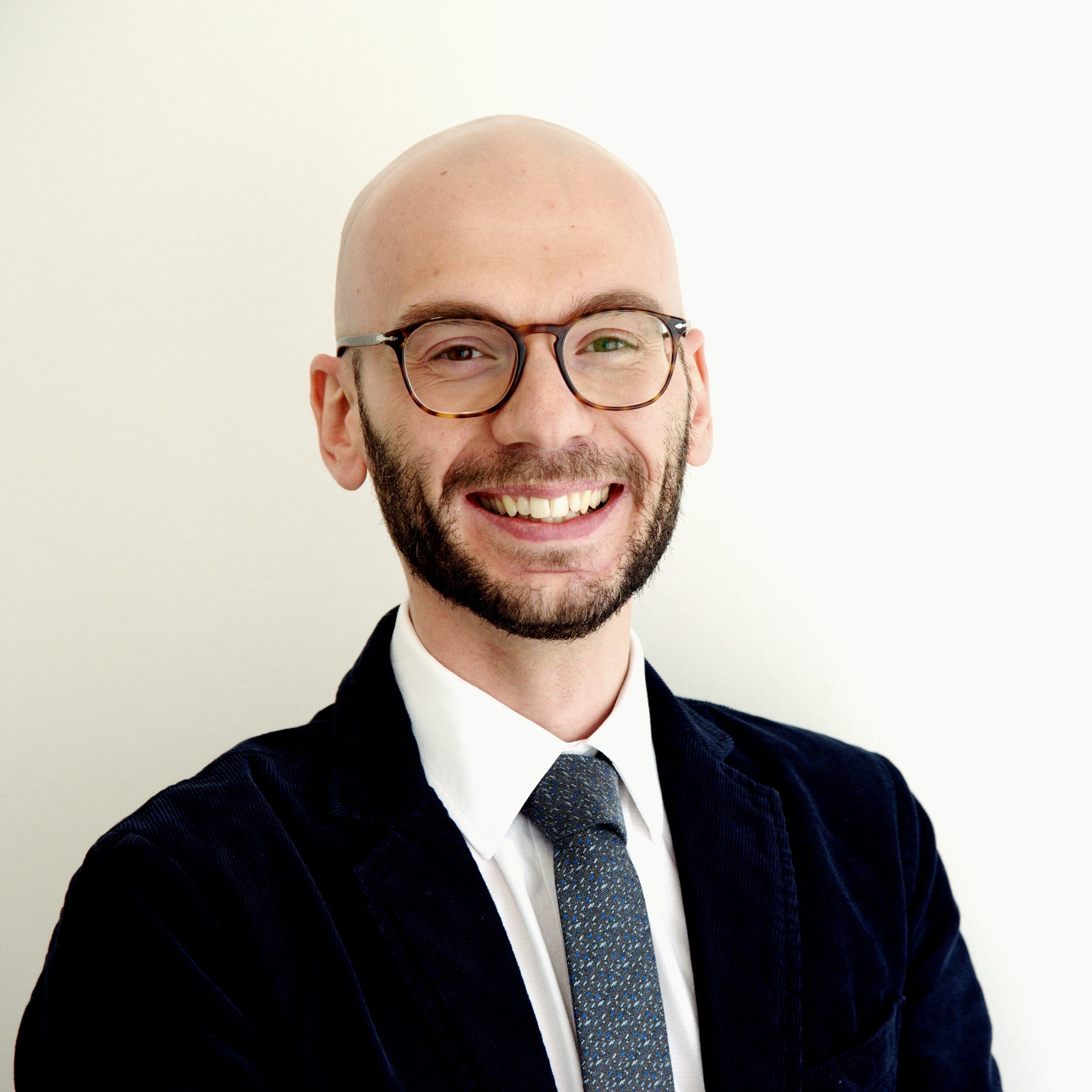 Antonello Aiello – Medium