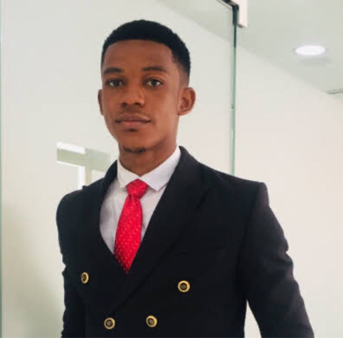 Jonathan Franklin – Medium