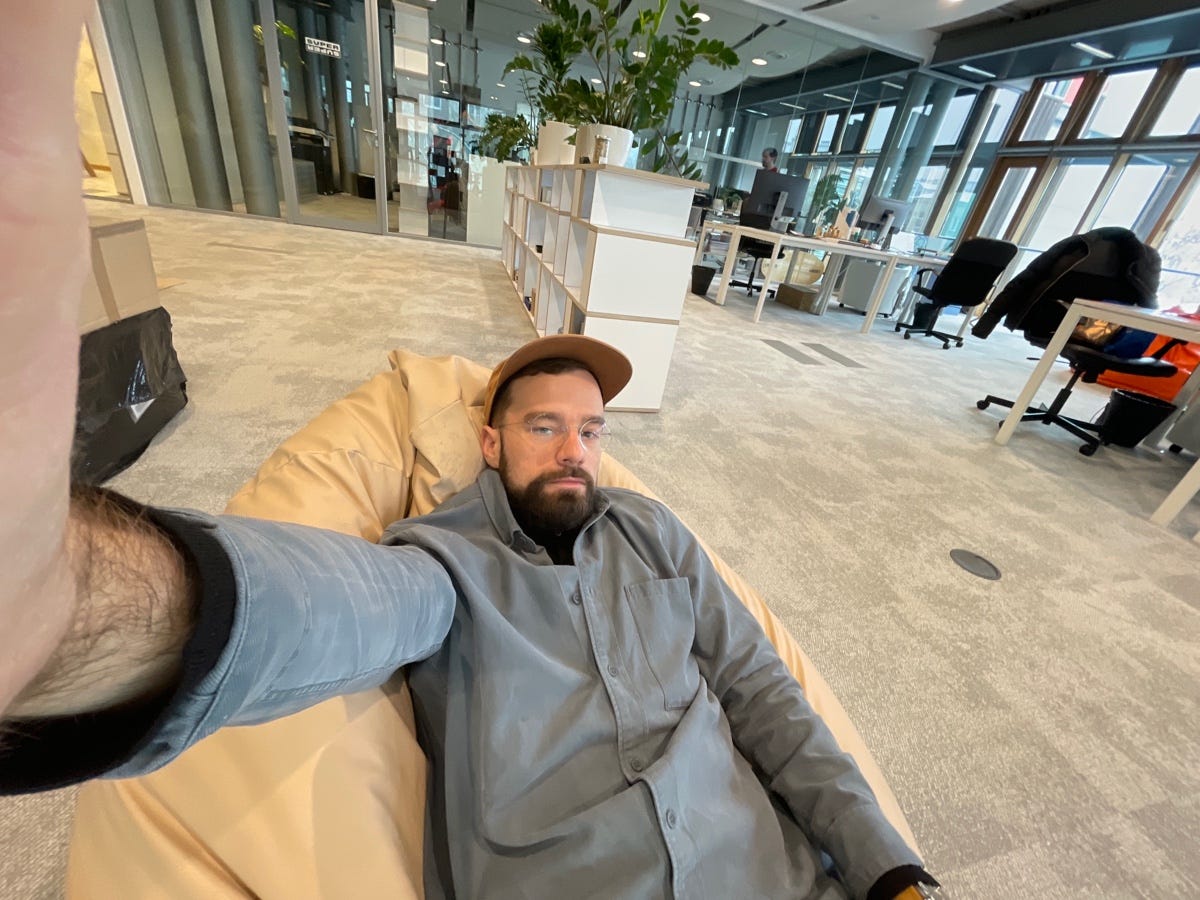 Tom Biskup – Medium