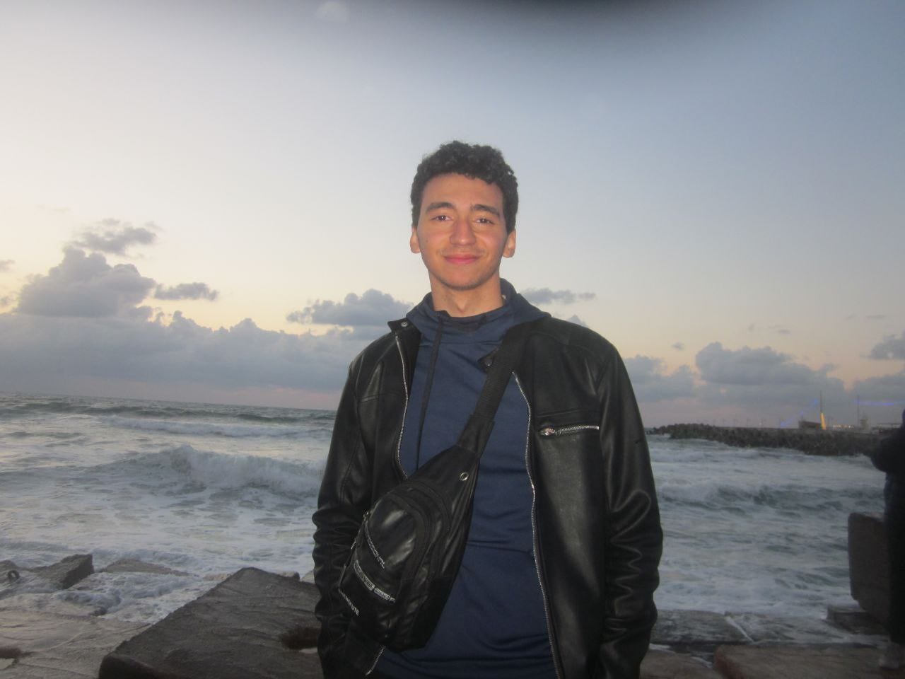 Mostafa Atef – Medium