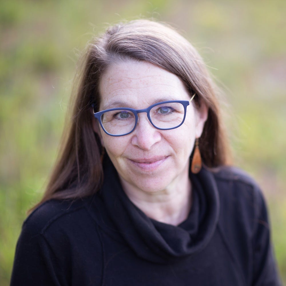 About – Laura Busheikin – Medium