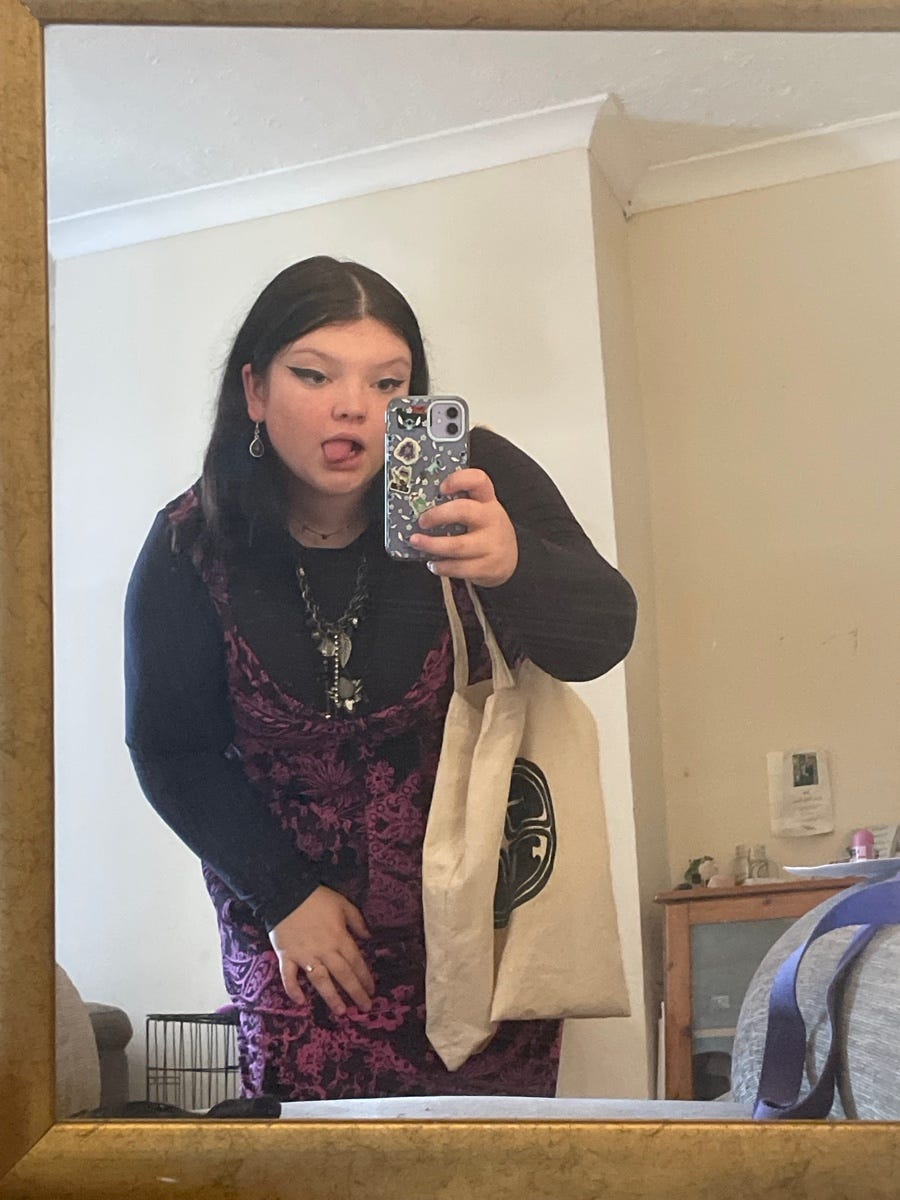 About – Chloe Mae – Medium