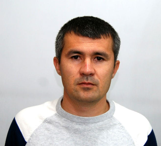 Ibrohim Ermatov – Medium