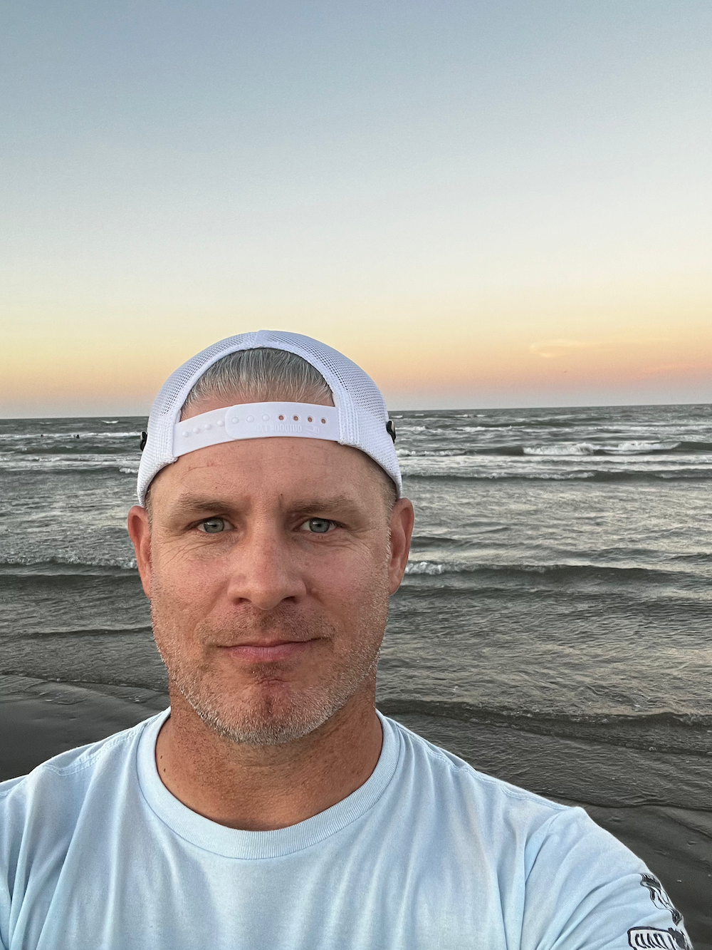 Jason Ash – Medium