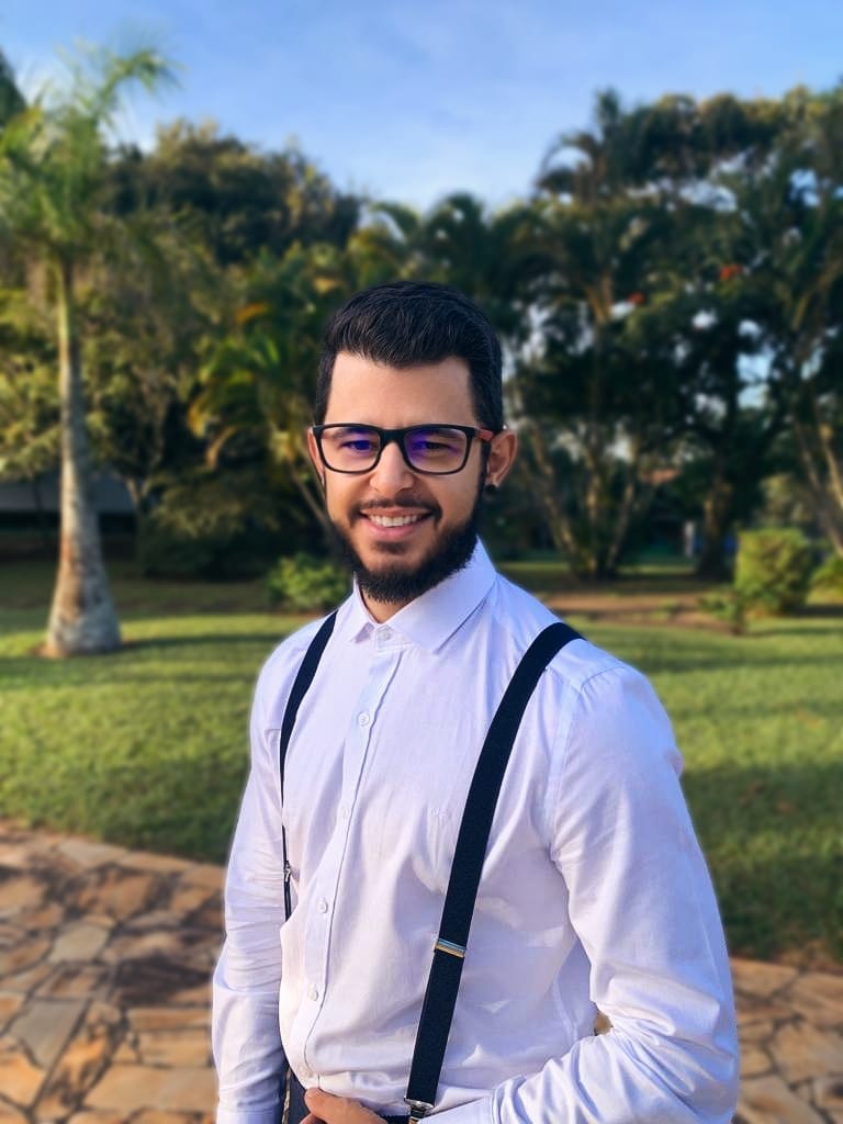 Roger Morgado Curiel – Medium