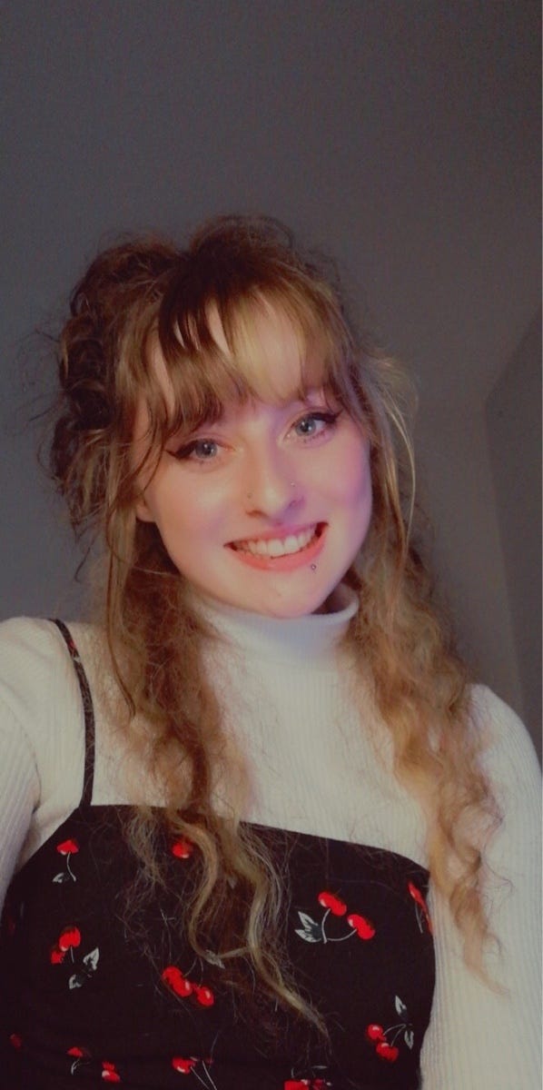 Estelle D – Medium