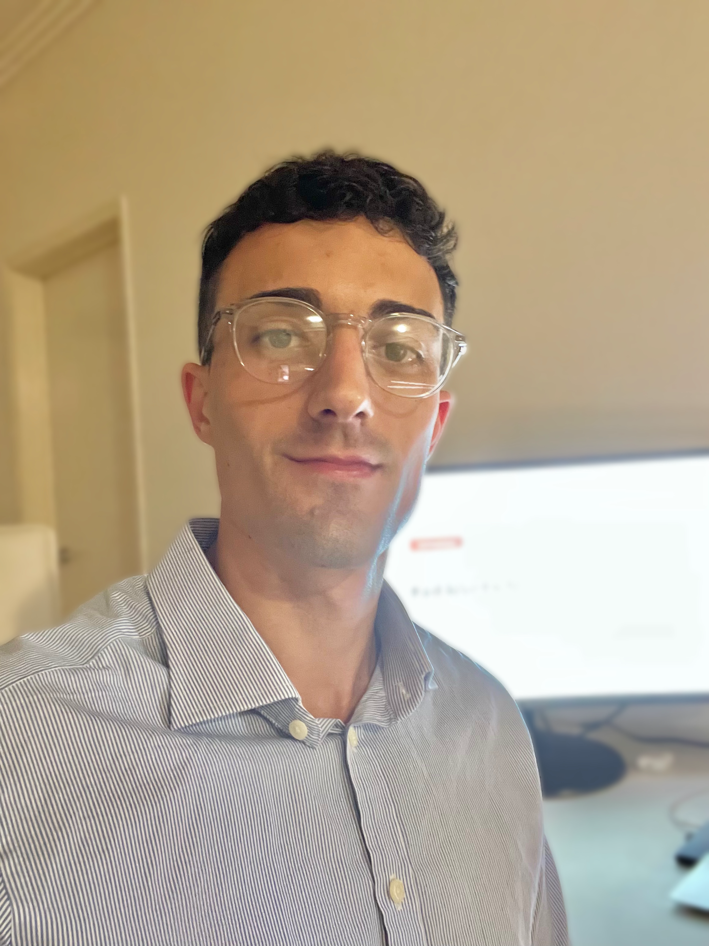 Cameron Waite – Medium
