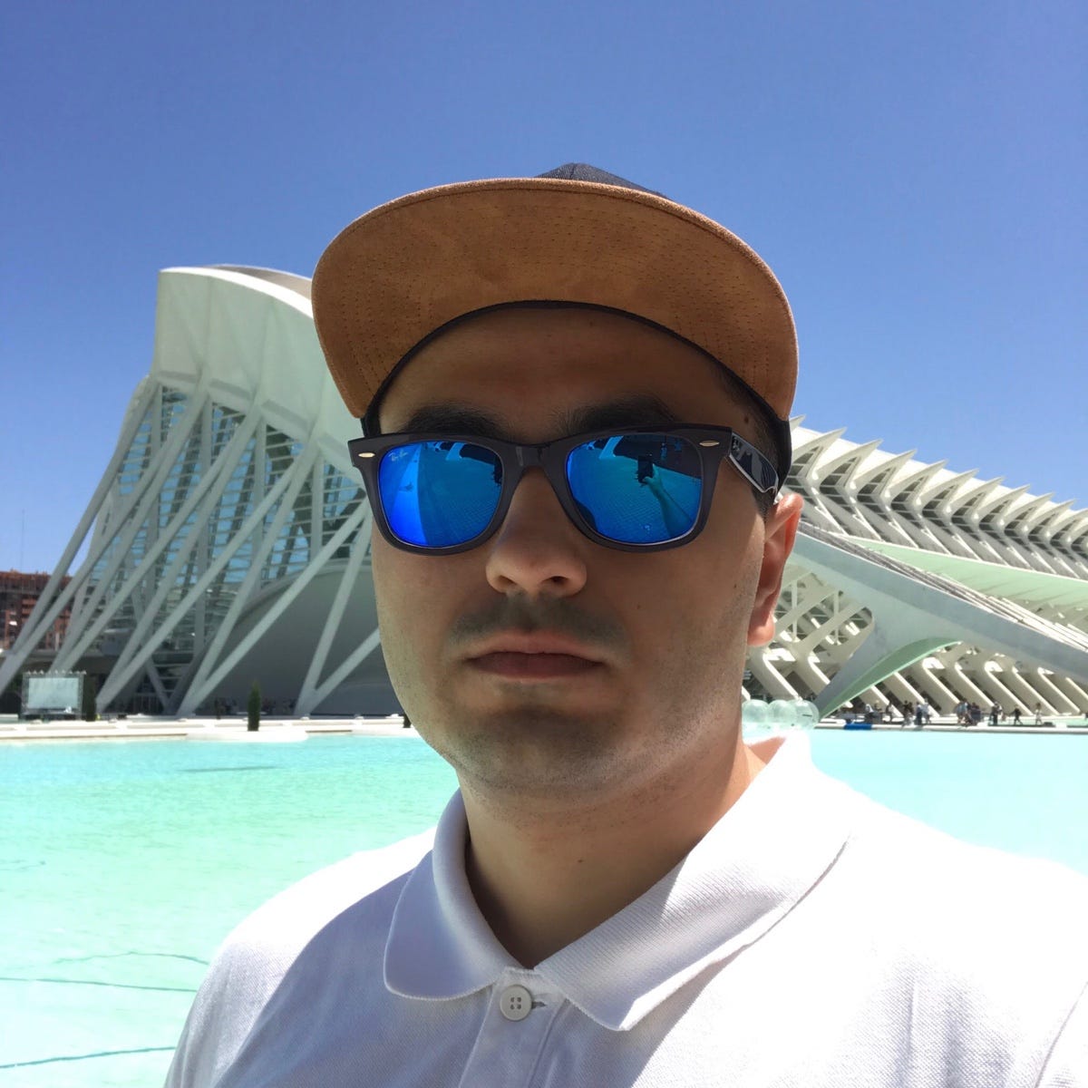 Bogdan Novosad – Medium