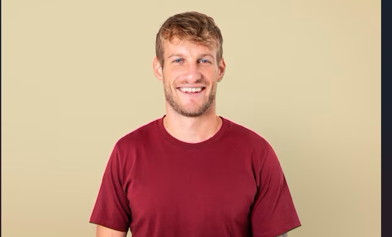 Samuel Peter – Medium