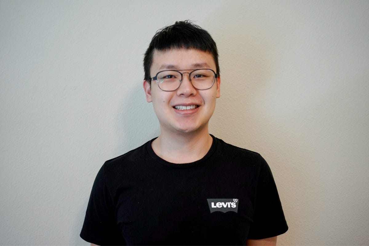 Qingwei Lan – Medium