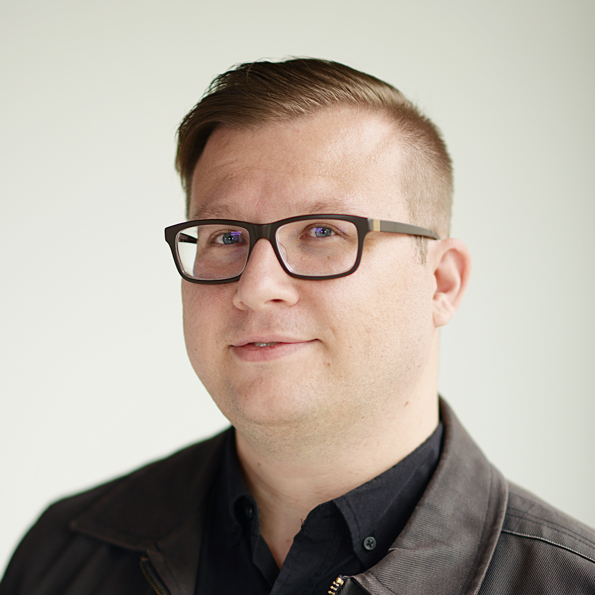 Andrew Shell – Medium