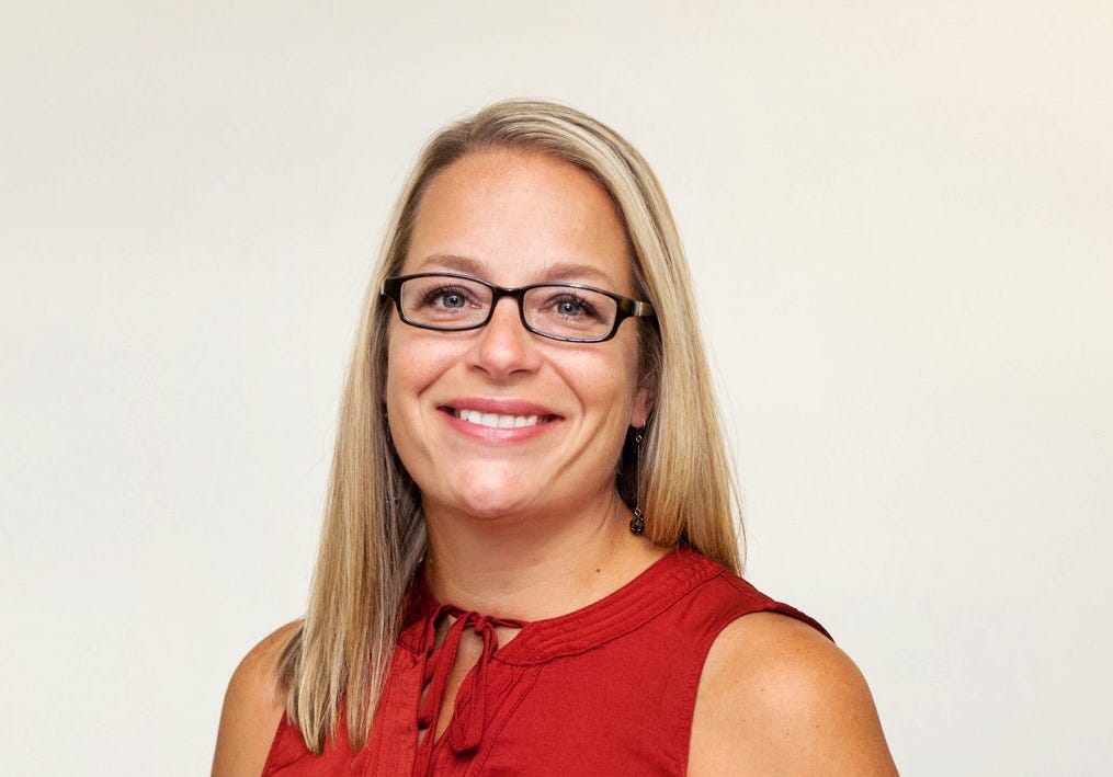 Alison Enright – Medium