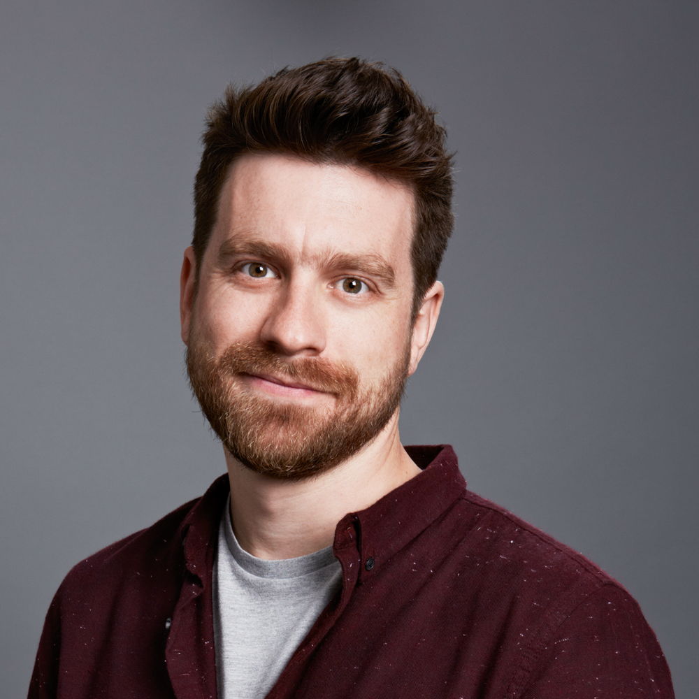 Chris Wolf – Medium