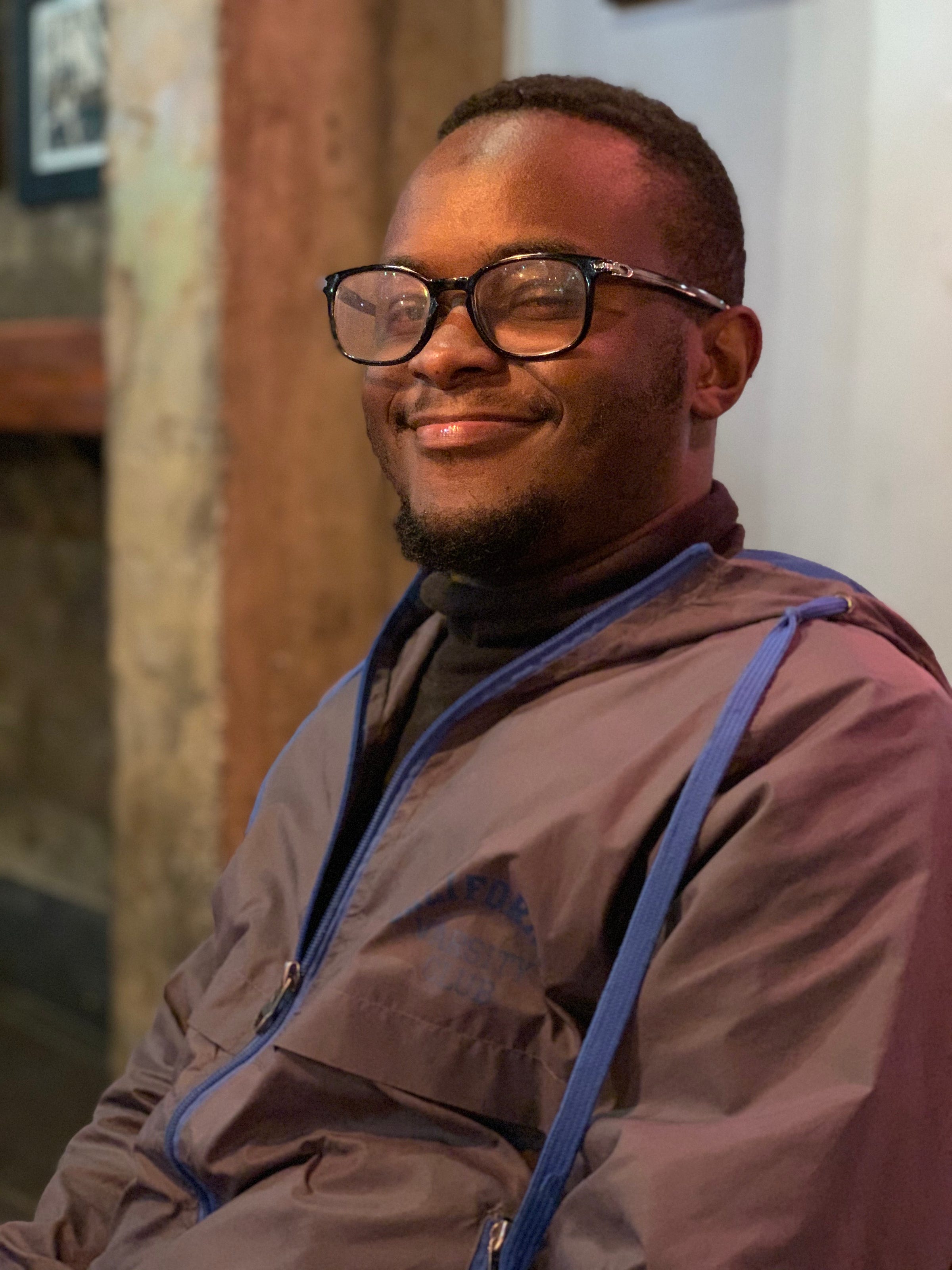 Tinashe Muchabaiwa – Medium