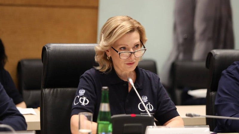 Clara w Desford – Medium
