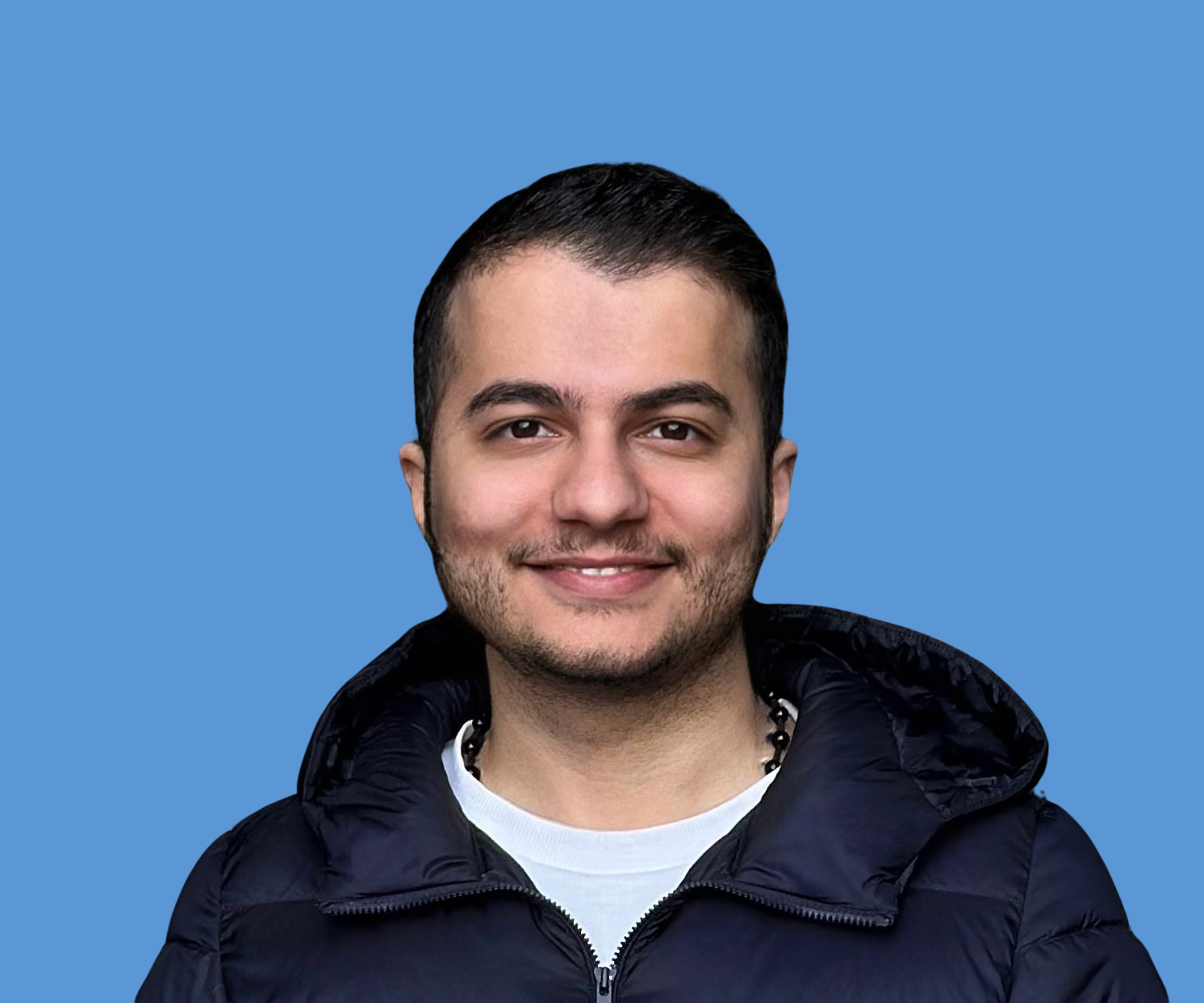 Moien Tajik – Medium