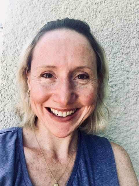 Lotta Hartley – Medium