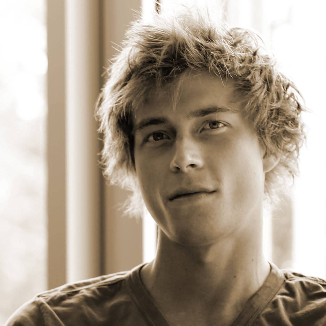 Simon Hurtz – Medium