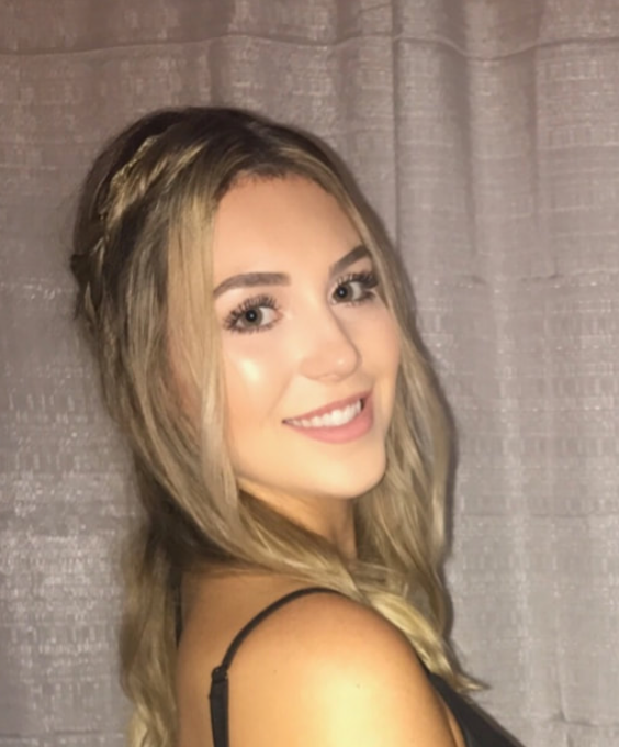 Jade Hartwell – Medium