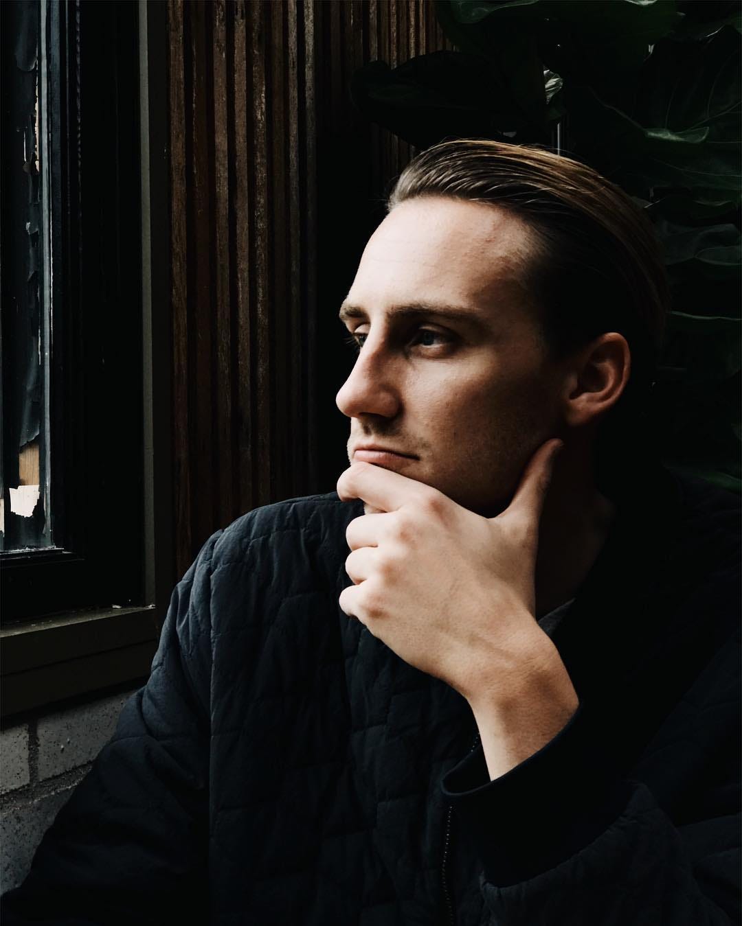 Nathan Mueller – Medium