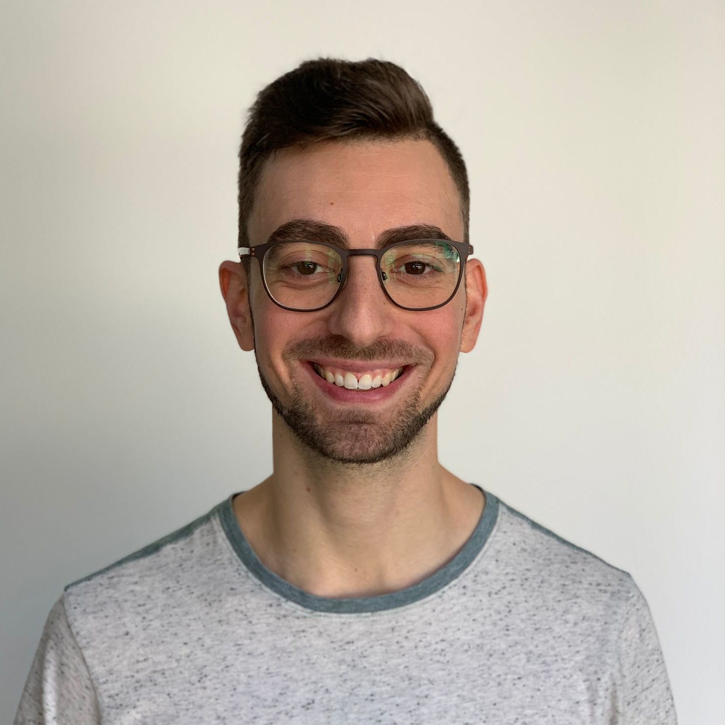 Sagiv Shiber – Medium