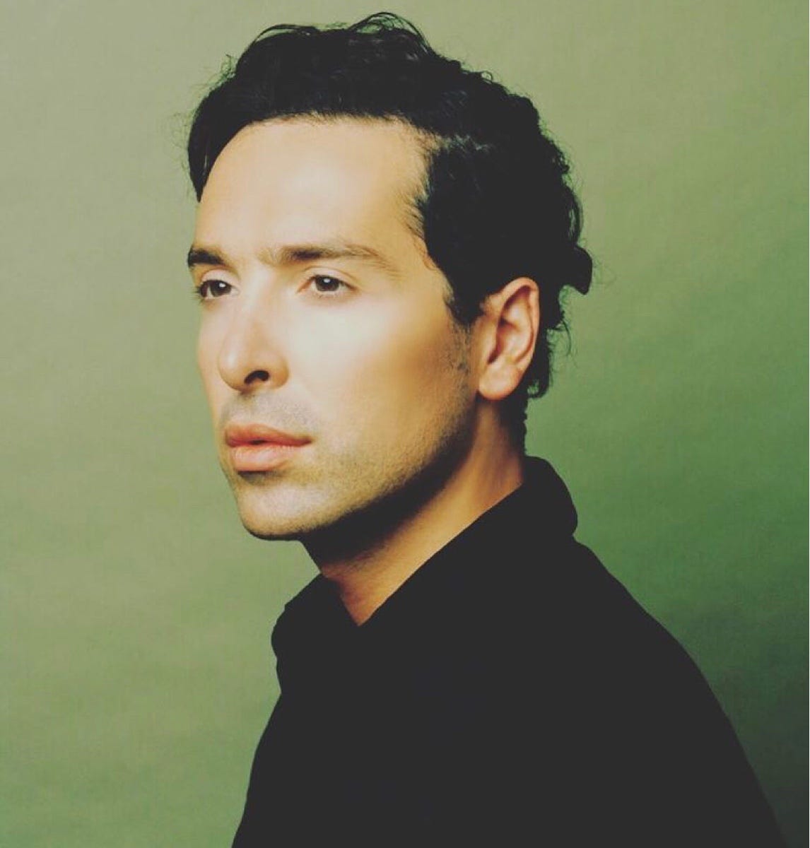 Elie Turky – Medium