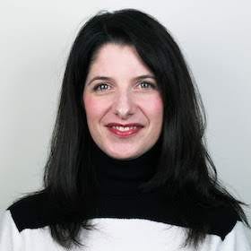 Sarah Lang – Medium