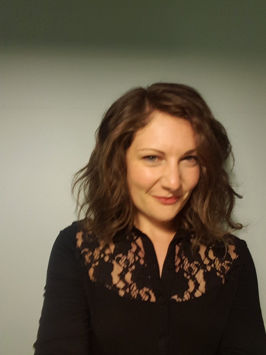 Laura Stone – Medium