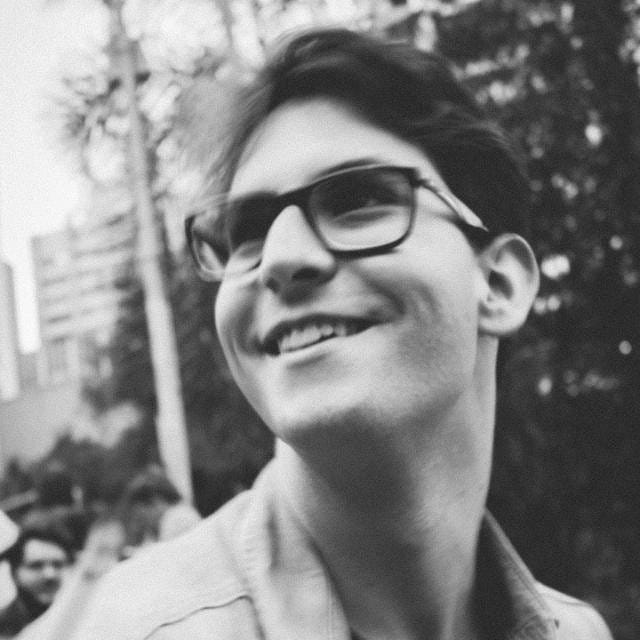 Felipe Vieira Sales – Medium