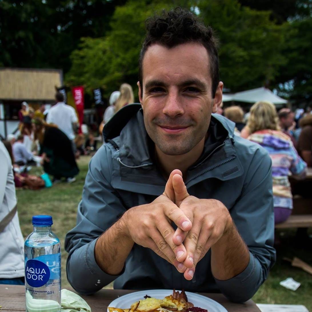 Samuel Machat – Medium