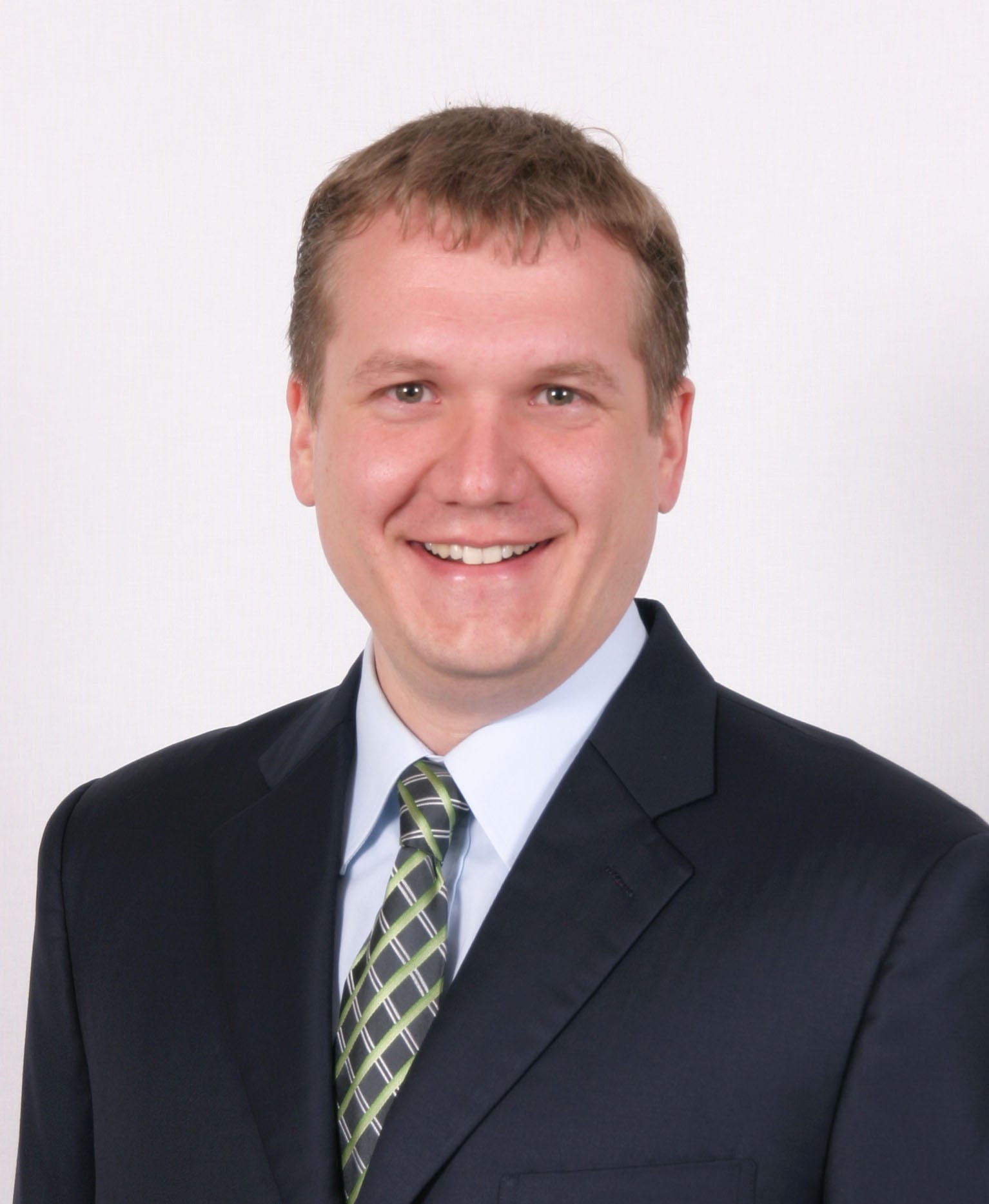 Patrick Bray – Medium