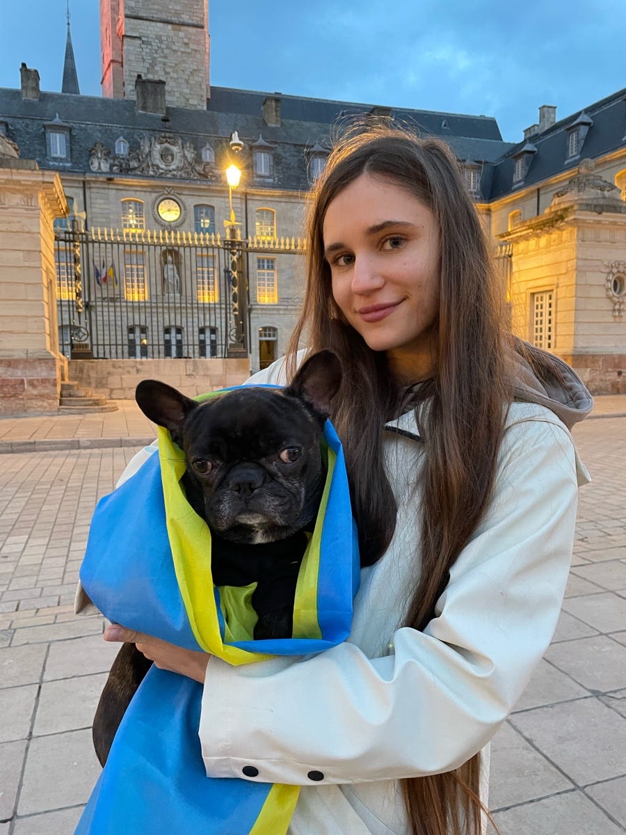 Maria Suant – Medium