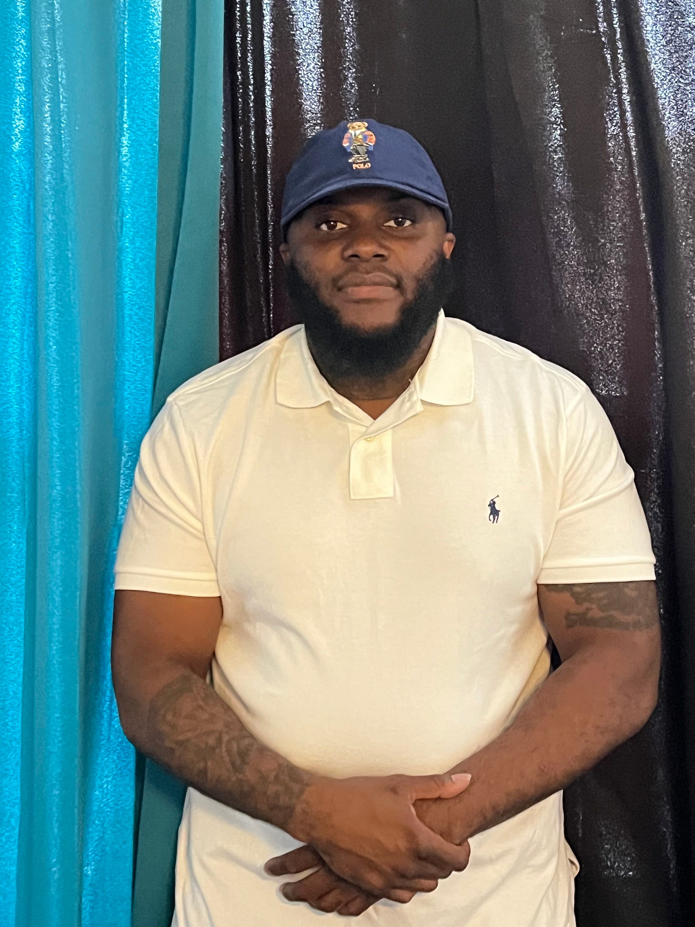 Christopher Tucker Philadelphia – Medium