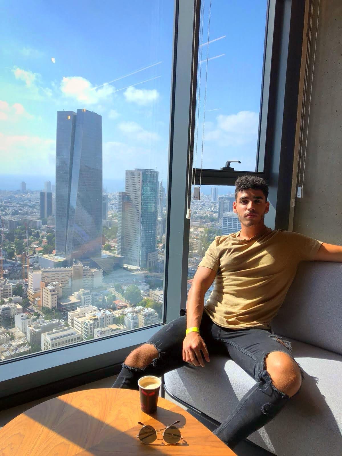 Osher Cohen – Medium