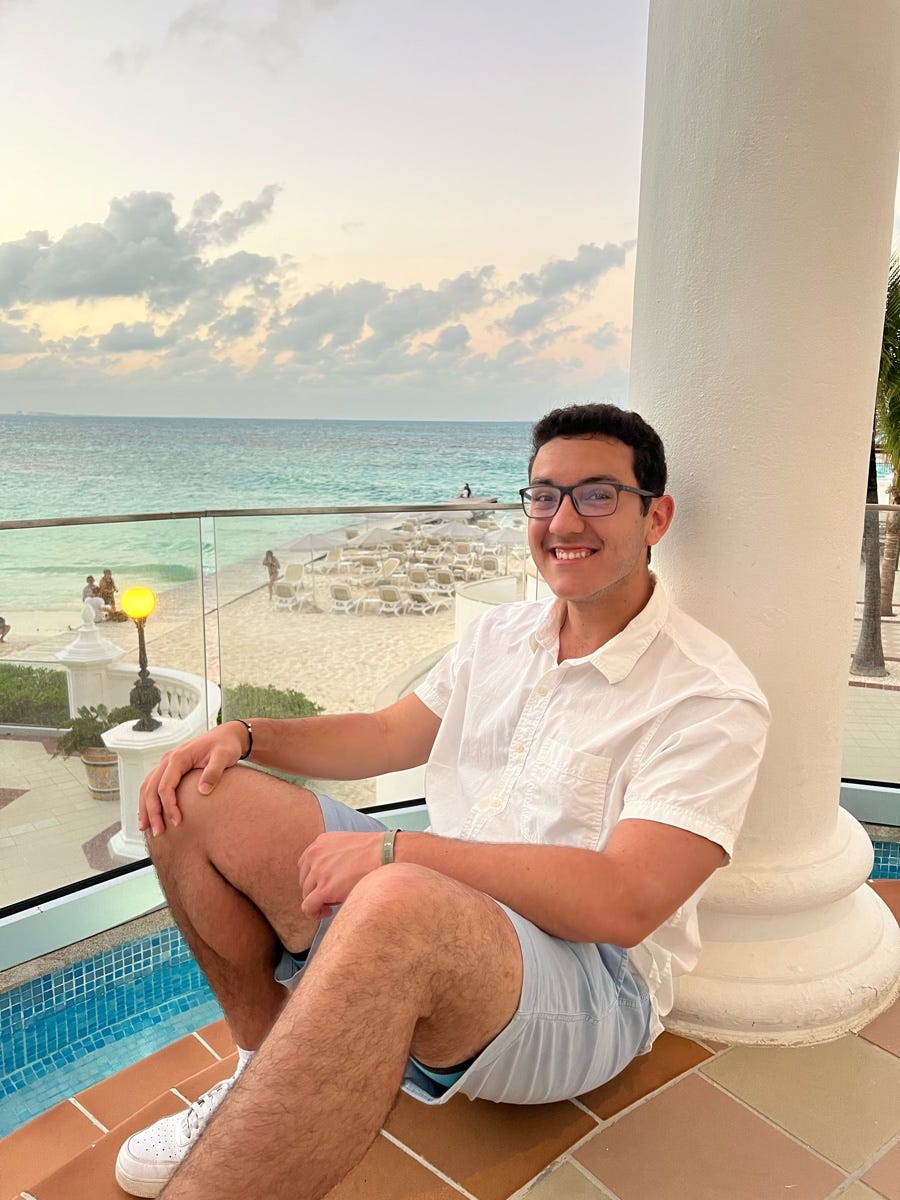 Caden Nassar – Medium