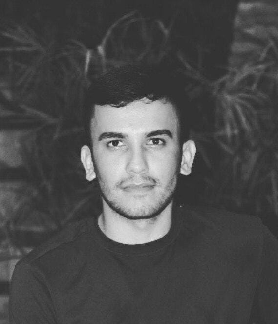 Aziz Tursunov – Medium