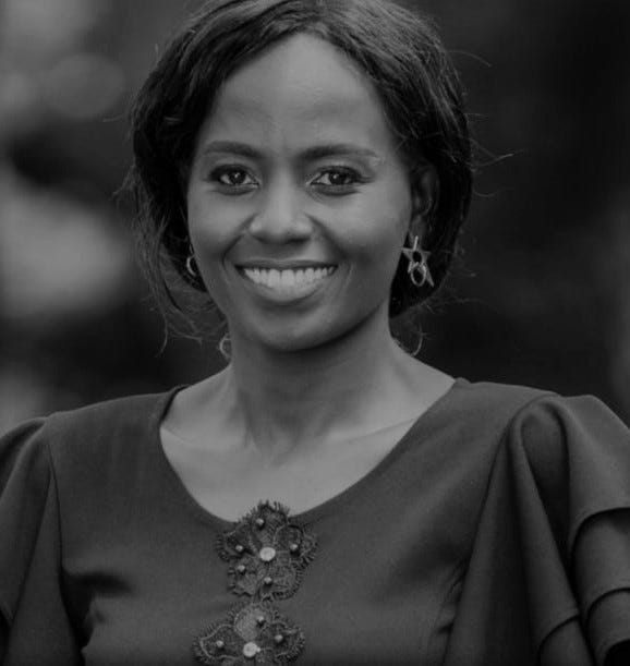 Harliet Njenga – Medium