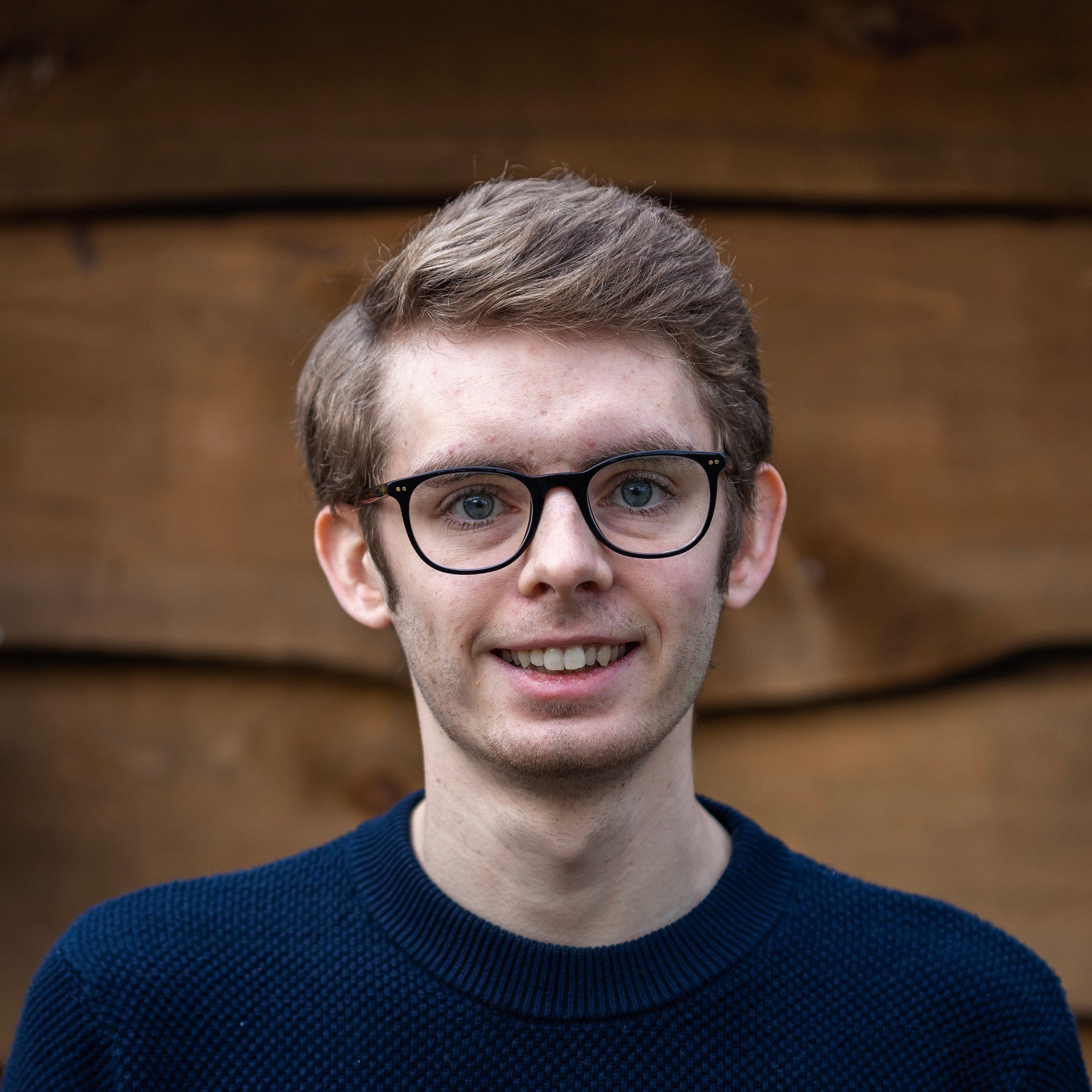 Tom Ashworth – Medium