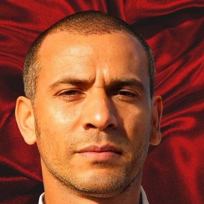 Luis Lobo Seduccion – Medium