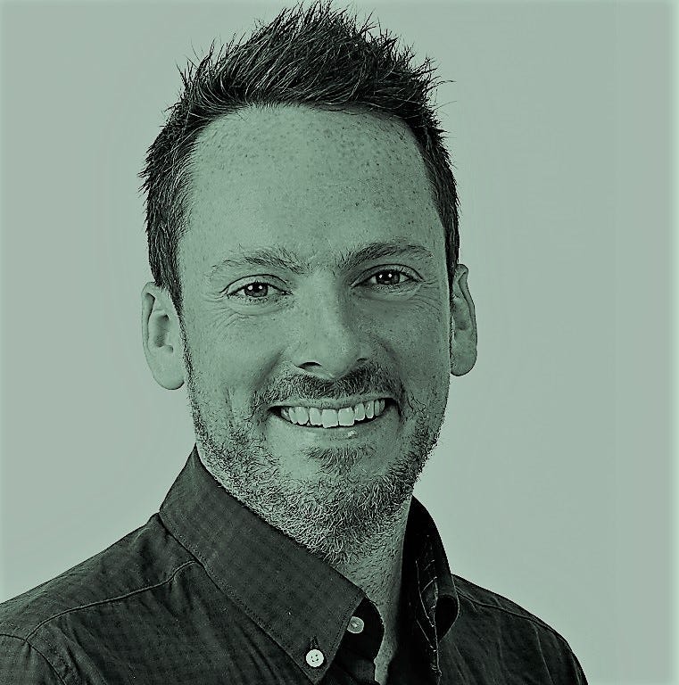 Dominic King – Medium