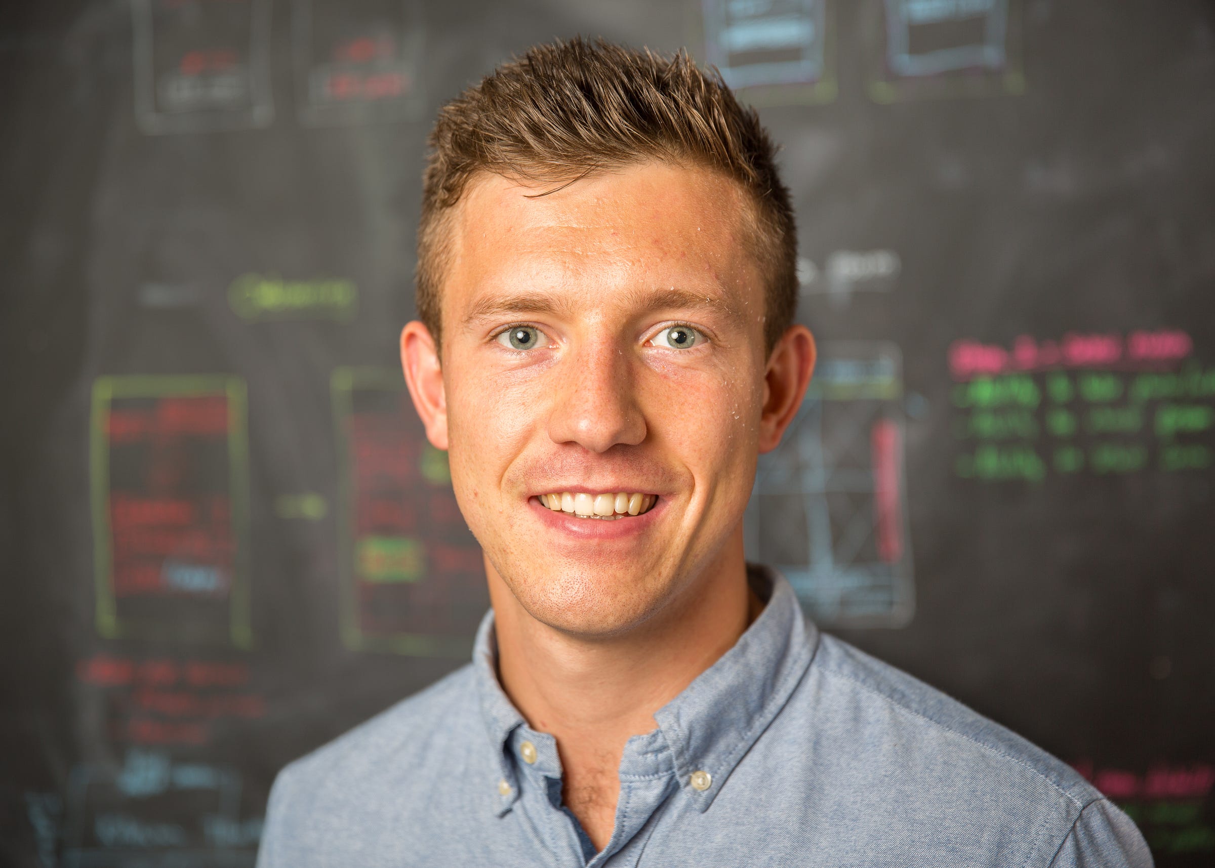 Joe Dempsey – Medium